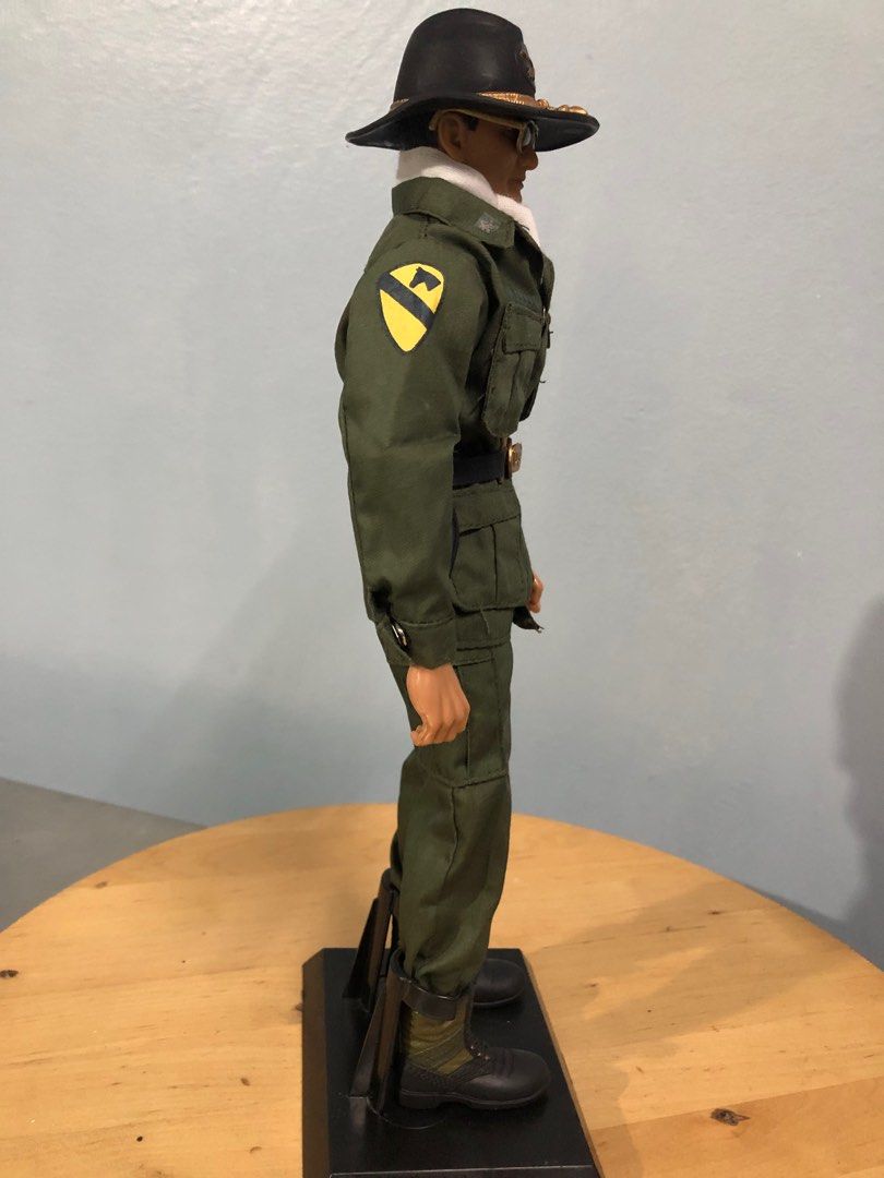 1/6 LT.COL KILGORE “apocalypse now” ROBERT DUVALL BIETNAM DRAGON BBI ...