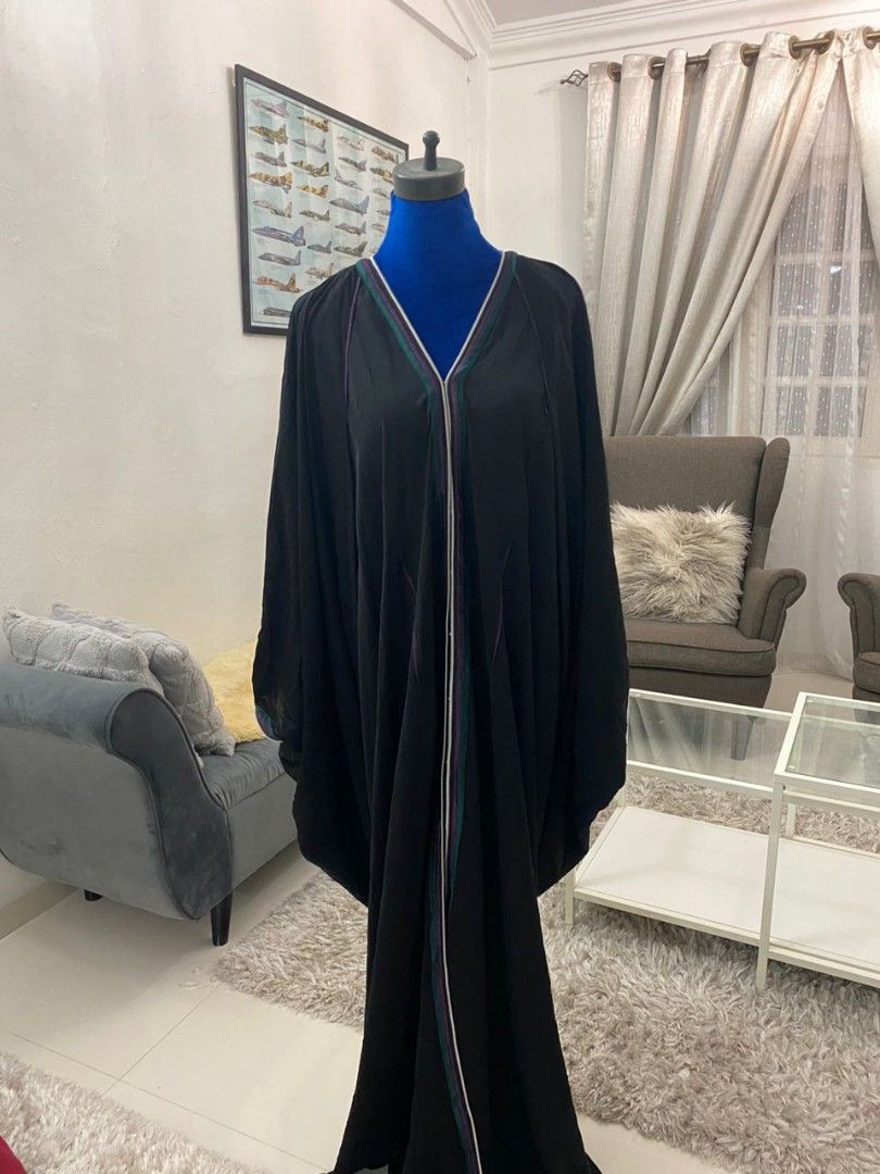 Abaya jubah butterfly rare, Women's Fashion, Muslimah Fashion, Kaftans ...