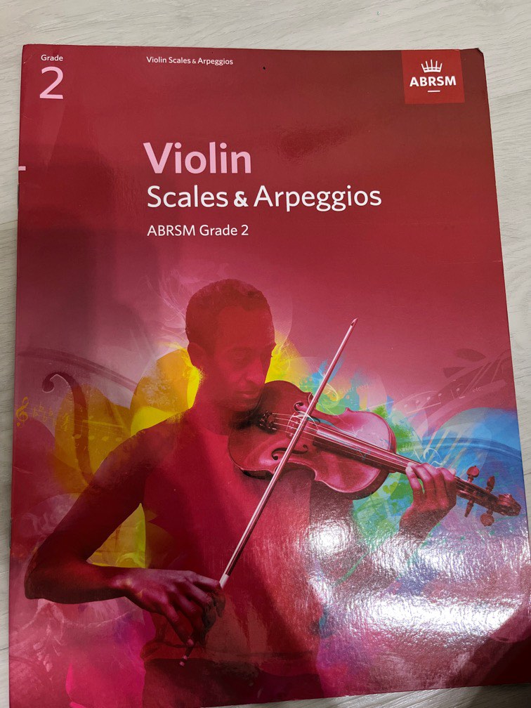 Abrsm grade 2 violin scales & Arpeggios, Hobbies & Toys, Music & Media ...