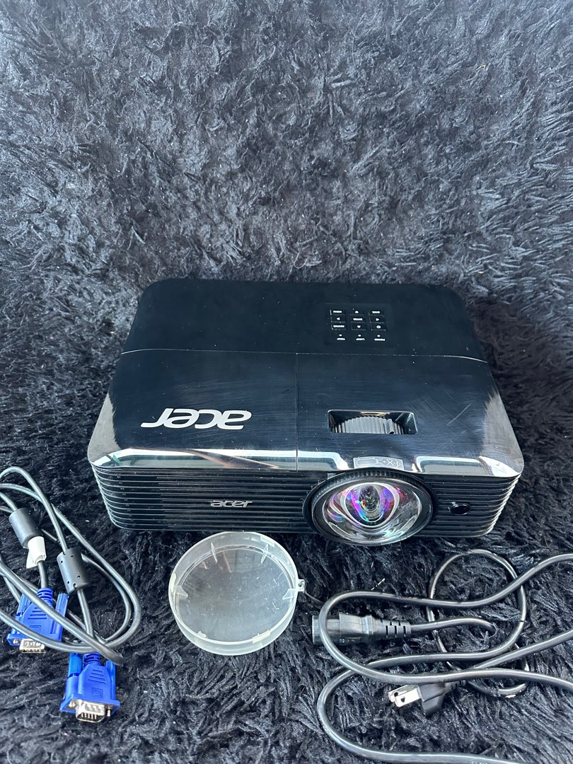 ACER PROJECTOR GOOD AS NEW ALMOST NEW HEAVY DUTY, TV & Home Appliances ...