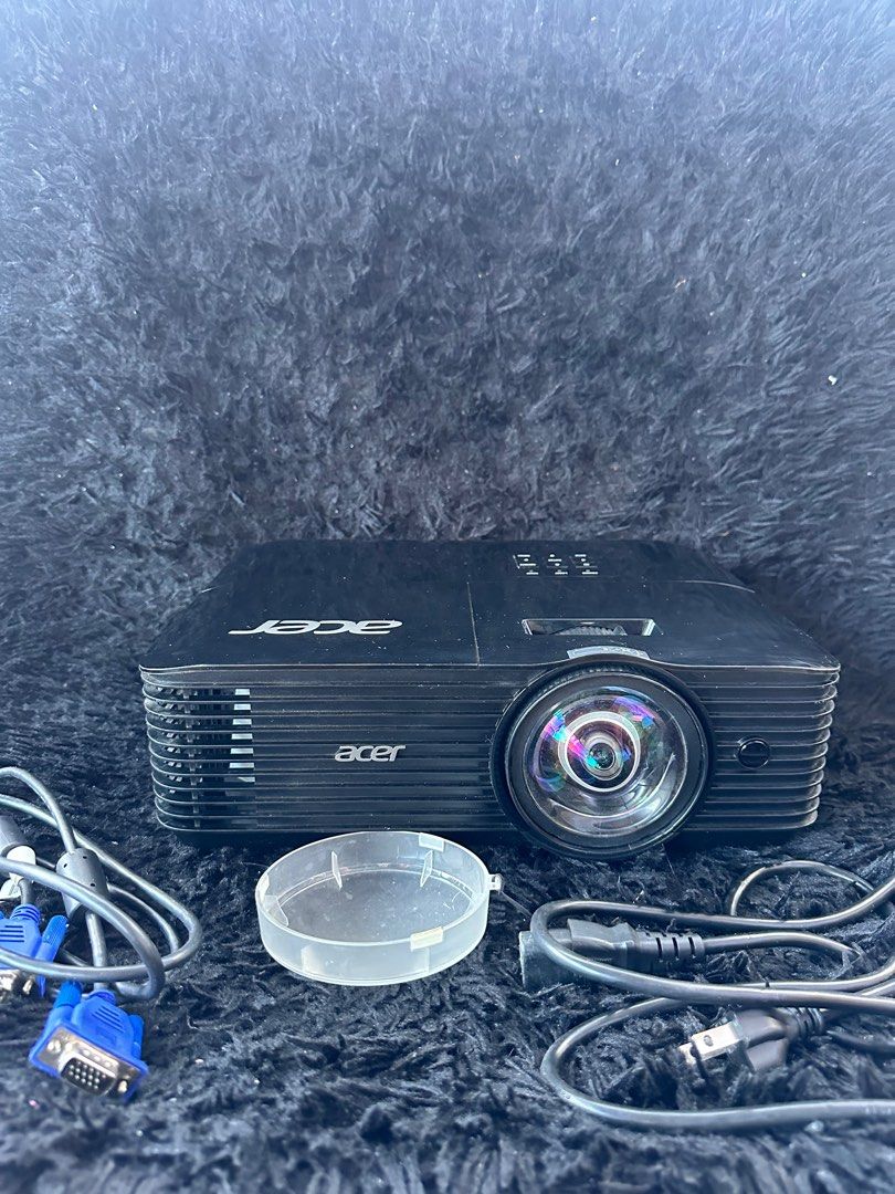 ACER PROJECTOR GOOD AS NEW ALMOST NEW HEAVY DUTY, TV & Home Appliances ...