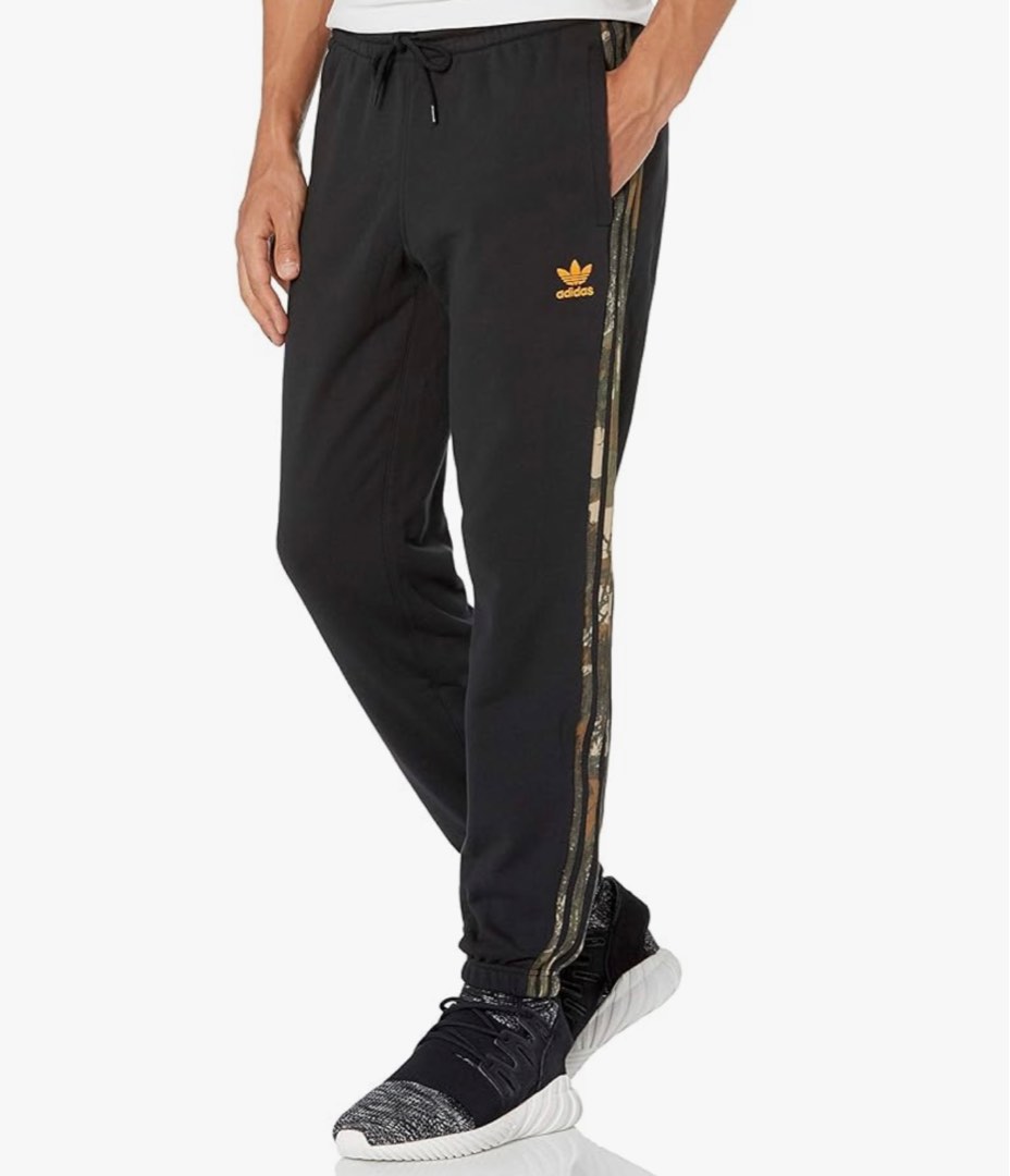 Adidas originals camouflage sweat pants, Men's Fashion, Activewear on ...