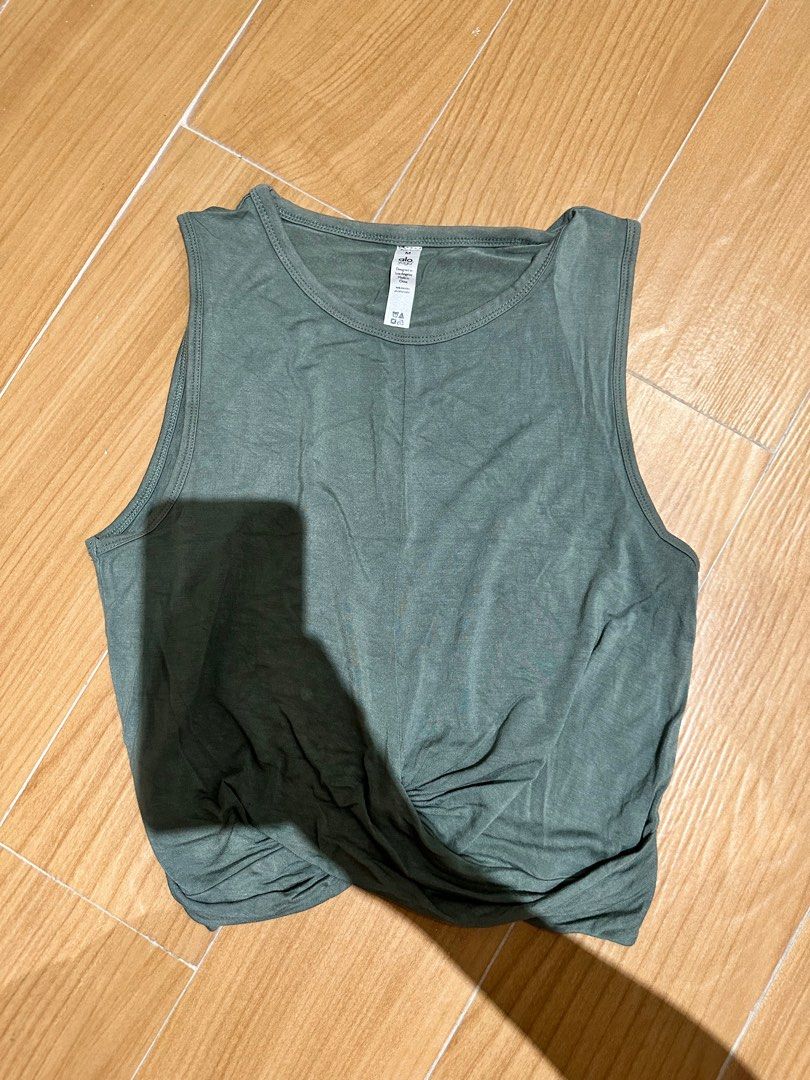 Alo Cover Tank - Sage Green, Women's Fashion, Activewear on Carousell