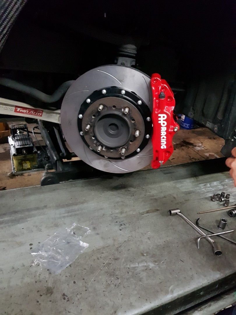 Ap racing 4 pot used hiace, Car Accessories, Accessories on Carousell