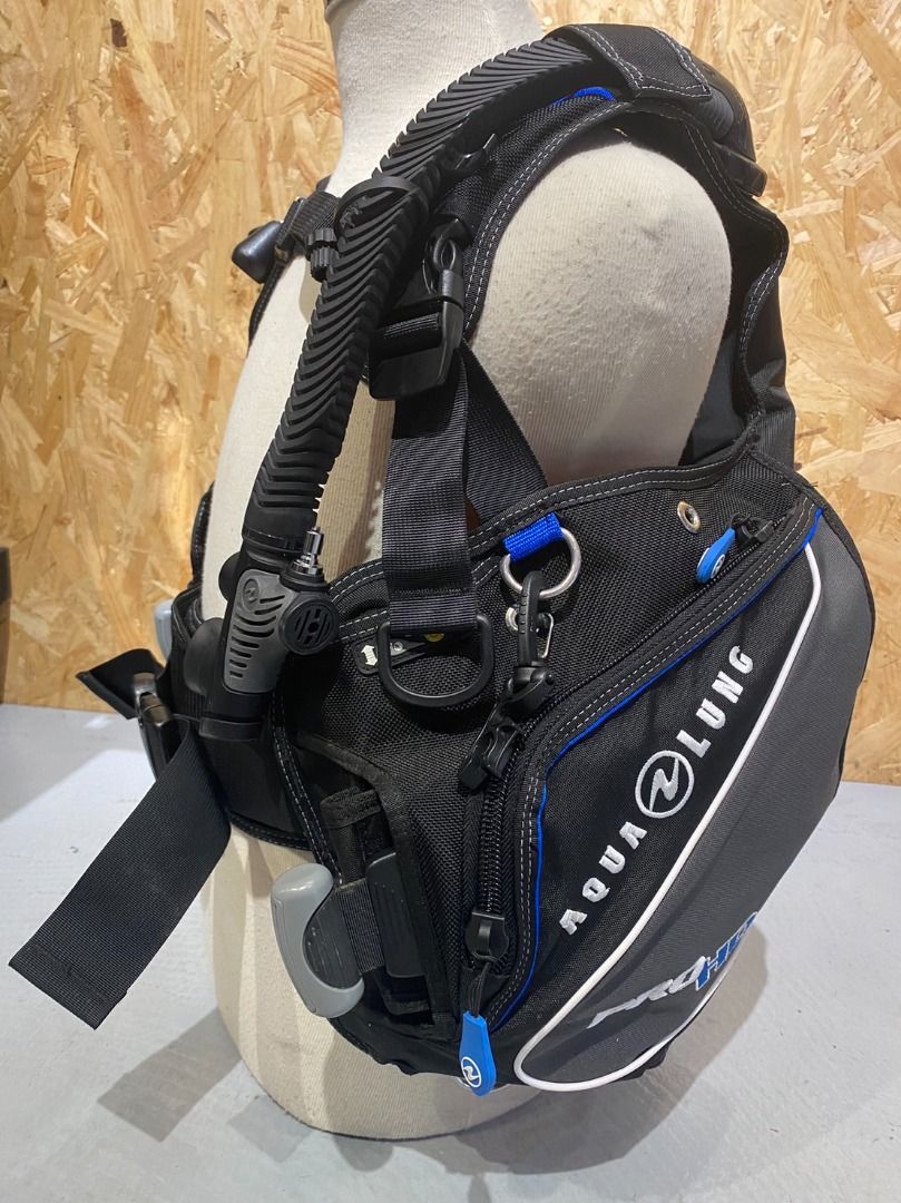 AQUALUNG 潛水 藍 PRO HD BCD SIZE XS 近全新 有快卸配重袋 潛水BC 一年保固, 體育器材, 其他運動配件在旋轉拍賣