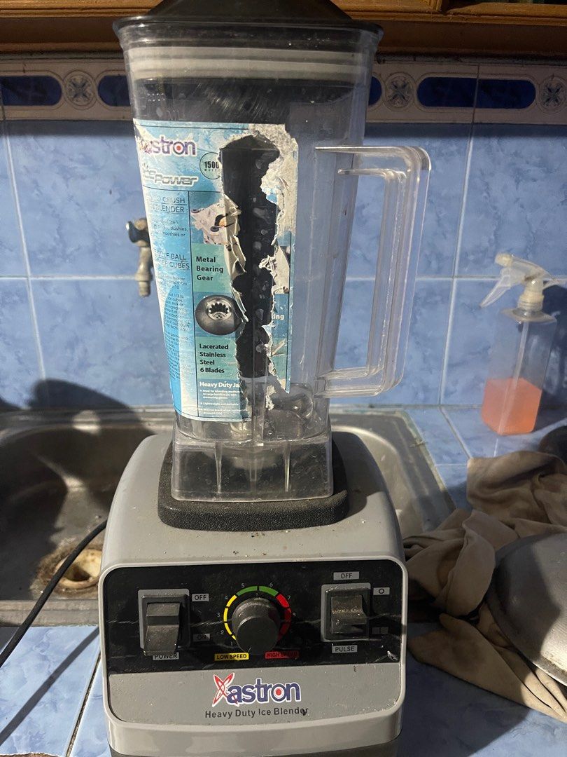 Astron heavy duty blender, TV & Home Appliances, Kitchen Appliances ...