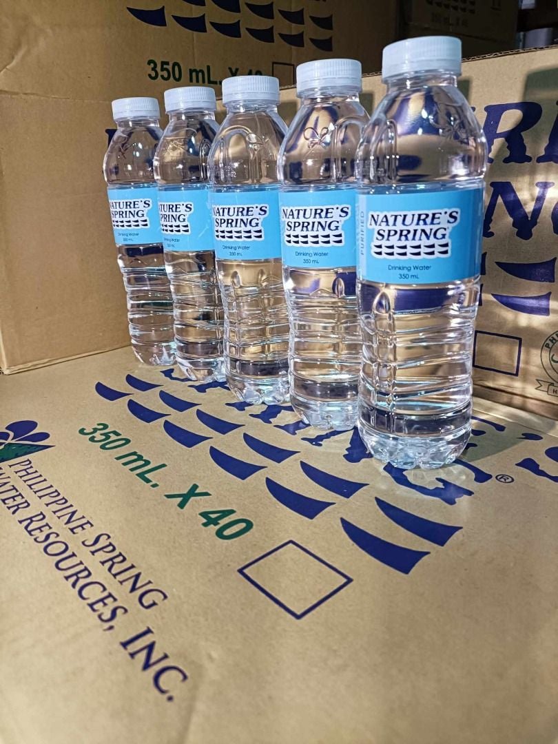 🚨BEST DEAL ALERT🚨! 40pcs 350ml Refreshing Nature’s Spring Mineral Bottled Water (12.12 MEGA SALE ...