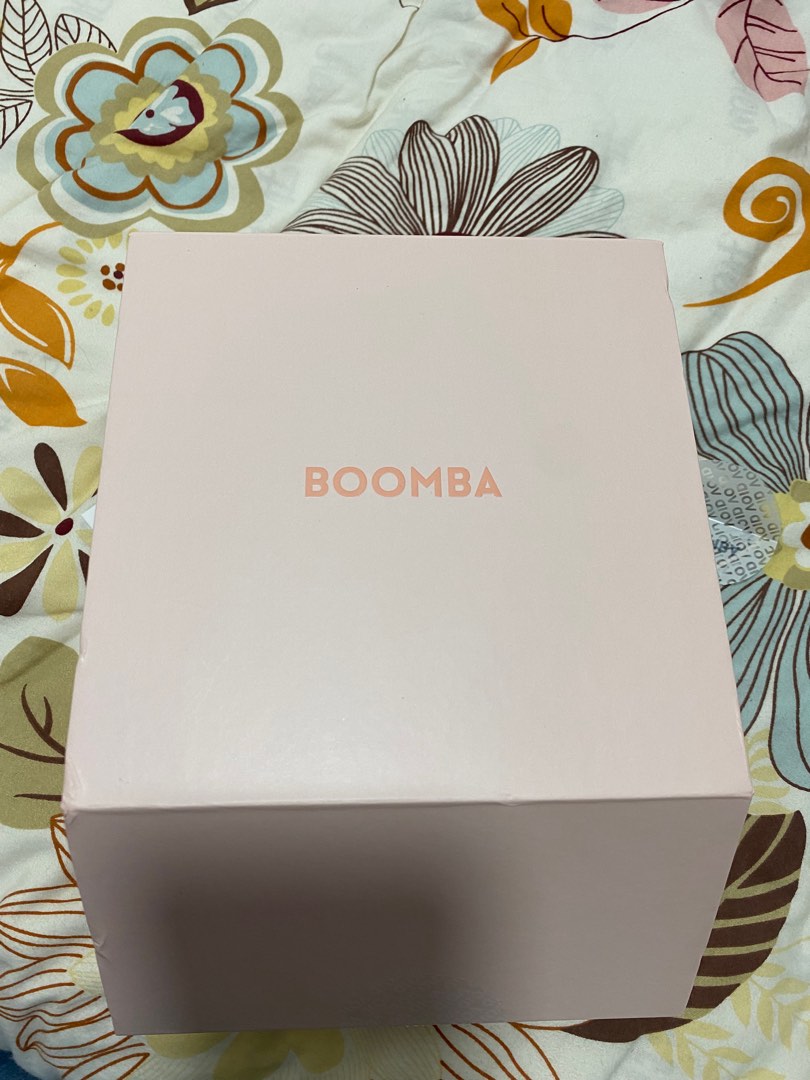 Boomba Push Up Insert, Women's Fashion, New Undergarments & Loungewear ...