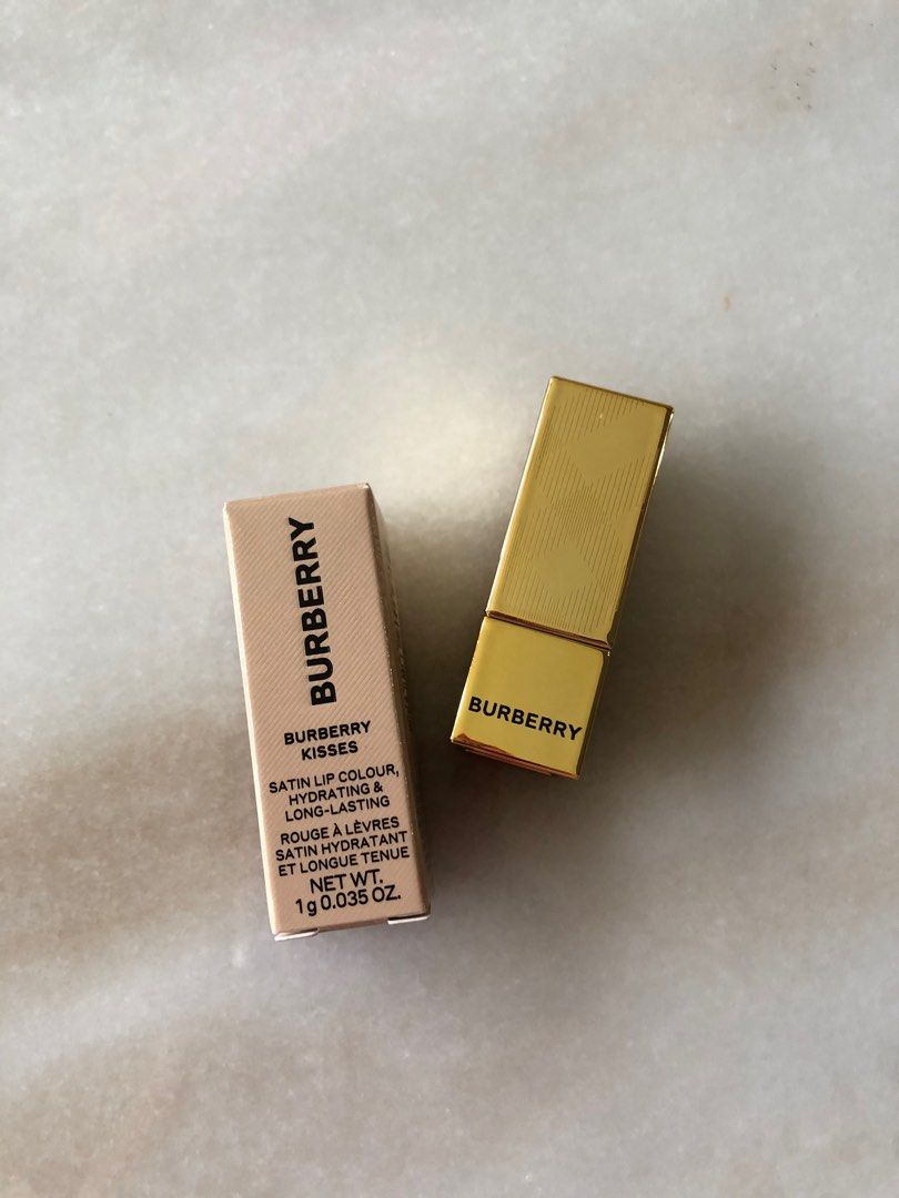 Burberry kisses 106 the red deluxe, Beauty & Personal Care, Face ...