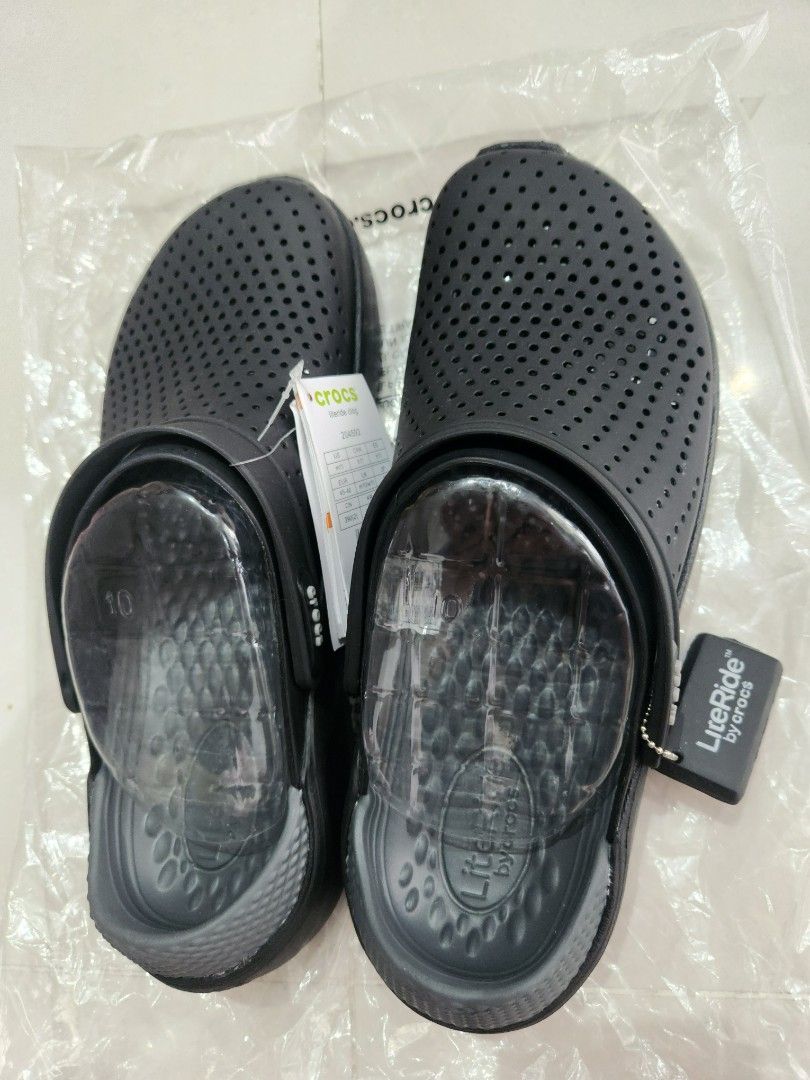 Crocs Lite Shoes, Men's Fashion, Footwear, Flipflops and Slides on ...