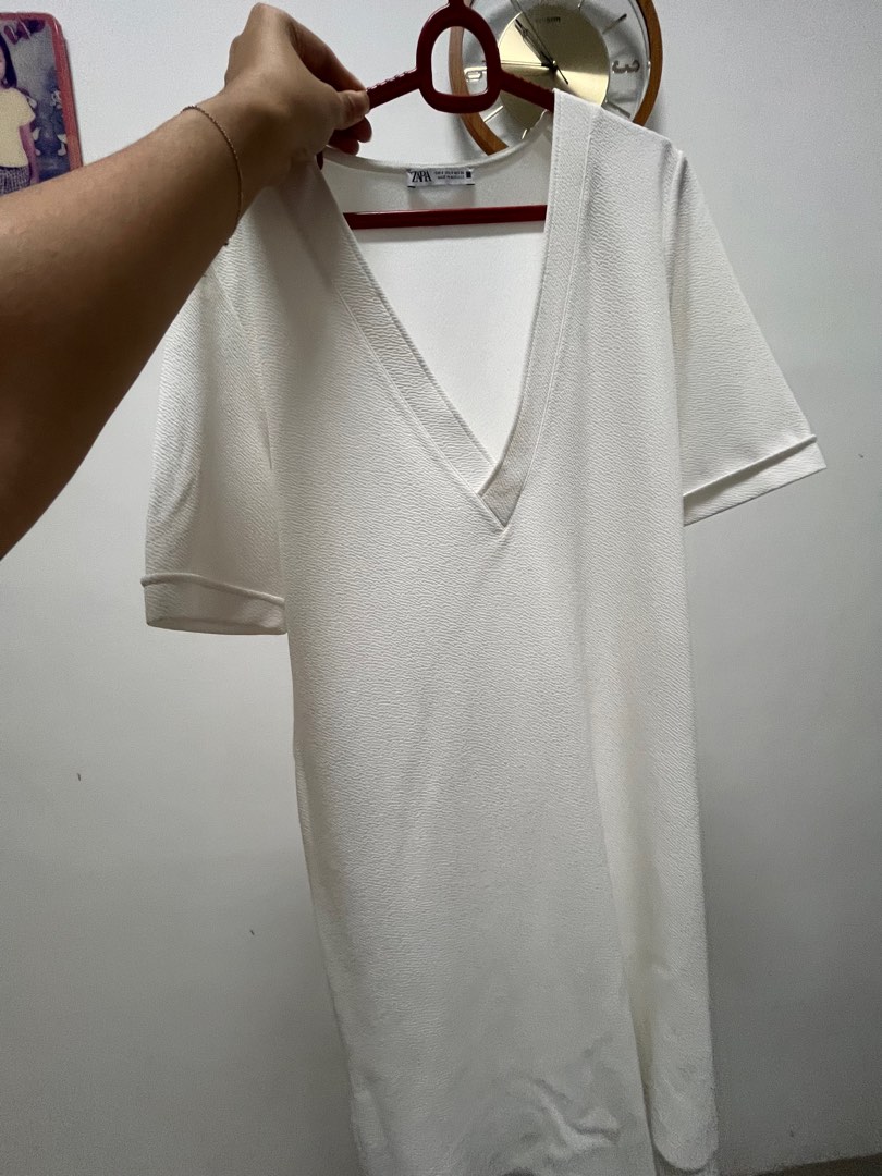 Dress Zara White Putih, Fesyen Wanita, Pakaian Wanita, Gaun & Rok di ...