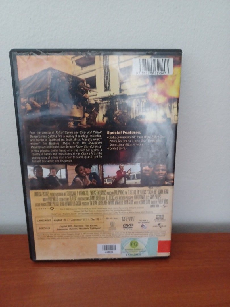 Dvd moive, Hobbies & Toys, Music & Media, CDs & DVDs on Carousell