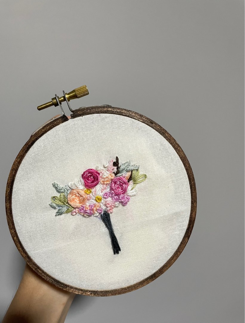 Embroidery Bouquet/Floral Design, Hobbies & Toys, Stationery & Craft ...