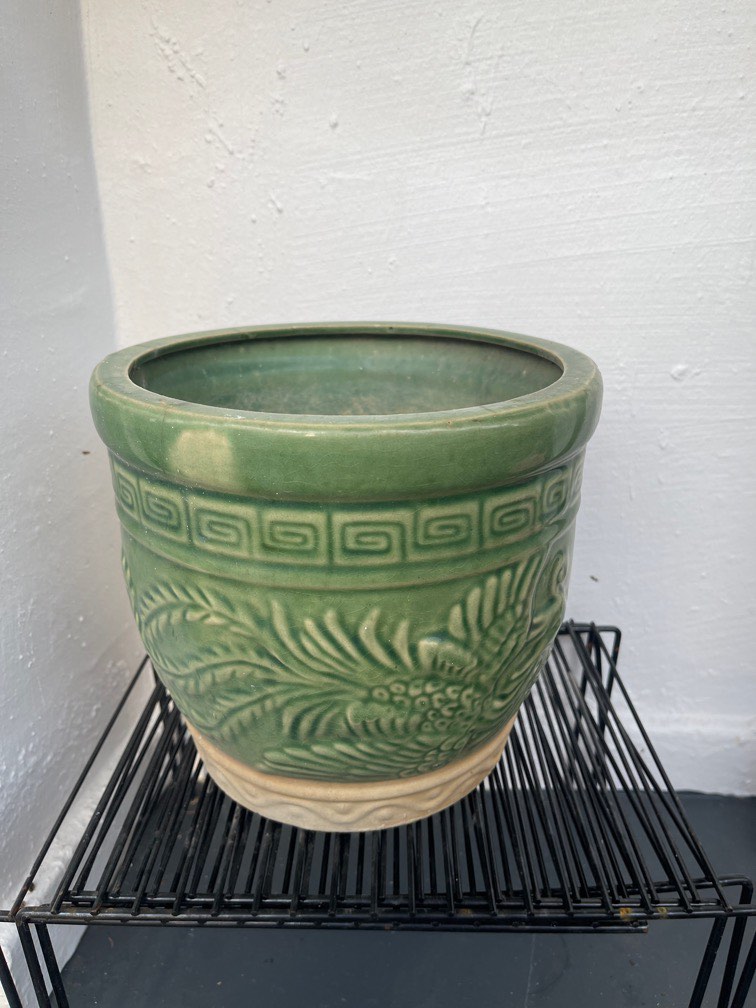 Flower pot very heavy, Furniture & Home Living, Gardening, Pots ...