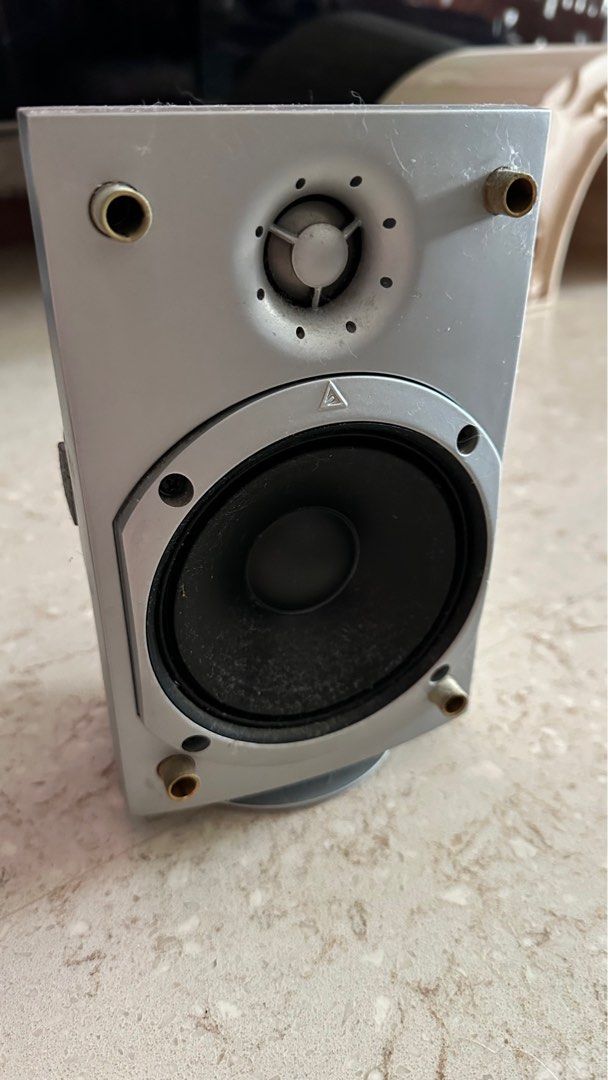 French Triangle satellite speakers 5.1, Audio, Soundbars, Speakers ...