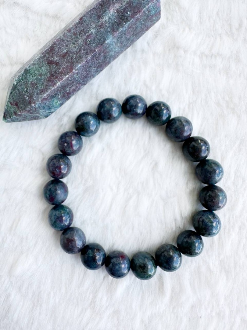 Full Ruby Kyanite Bracelet (UV Reactive) | 10MM, Women's Fashion ...