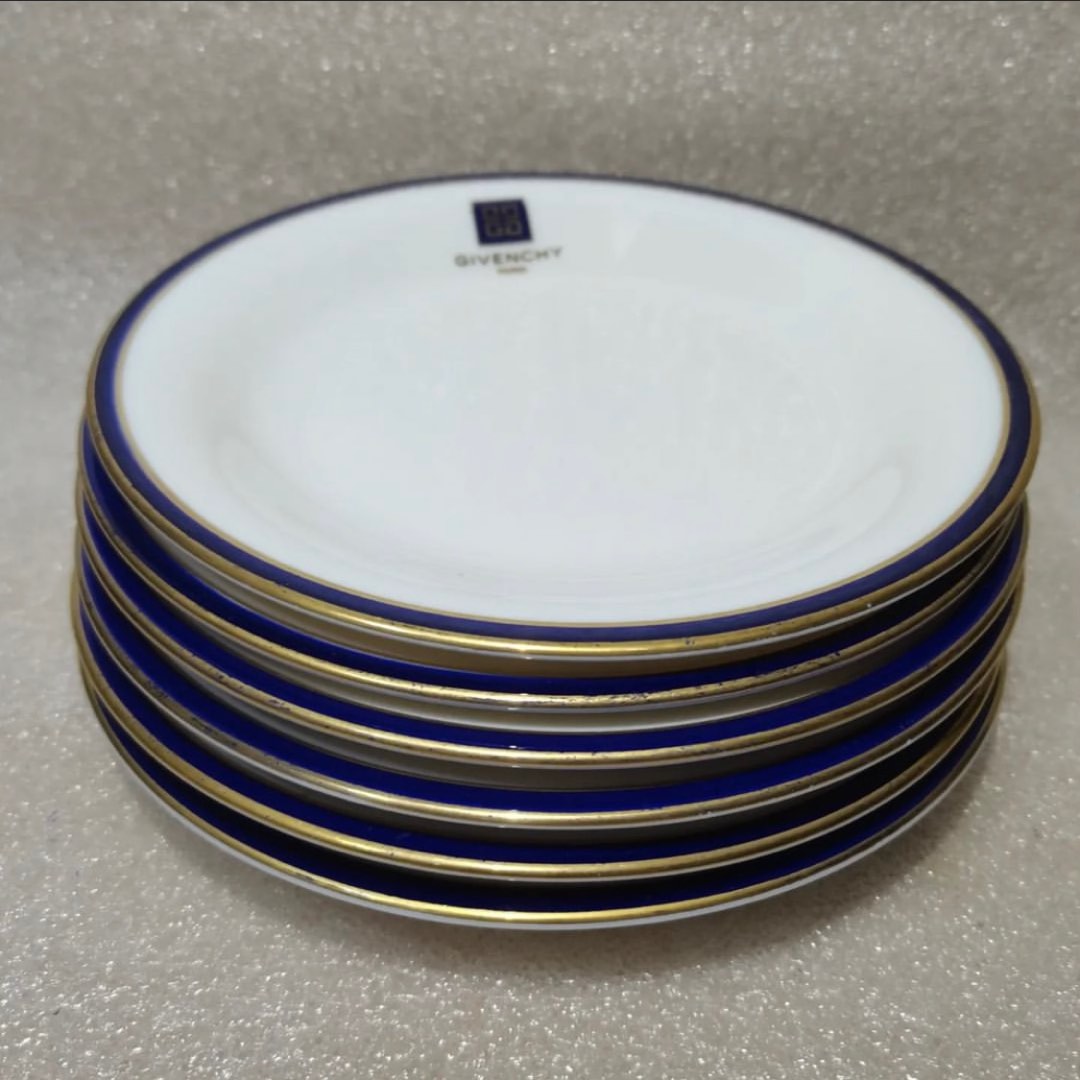 6pcs Givenchy Cake Plates, Furniture & Home Living, Kitchenware ...