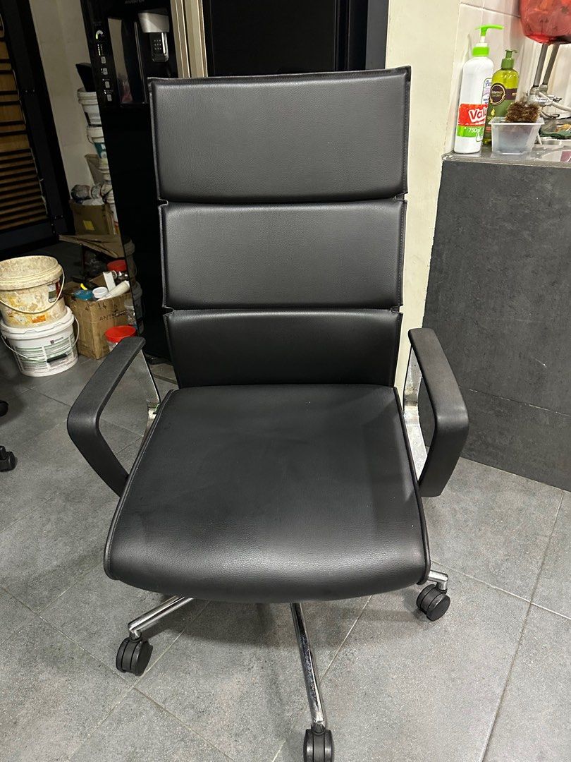 [GOOD DEAL] STRAMM office chair, Furniture & Home Living, Furniture ...