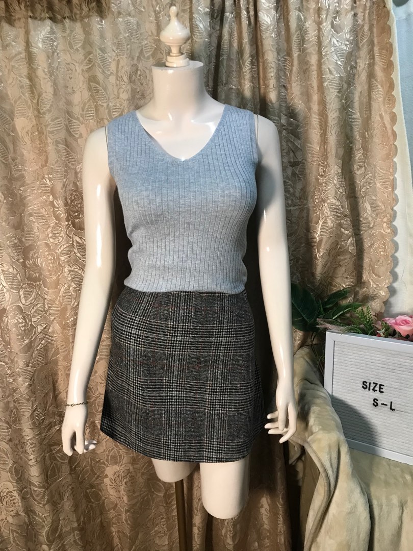 GU ribbed knit top, Women's Fashion, Tops, Sleeveless on Carousell