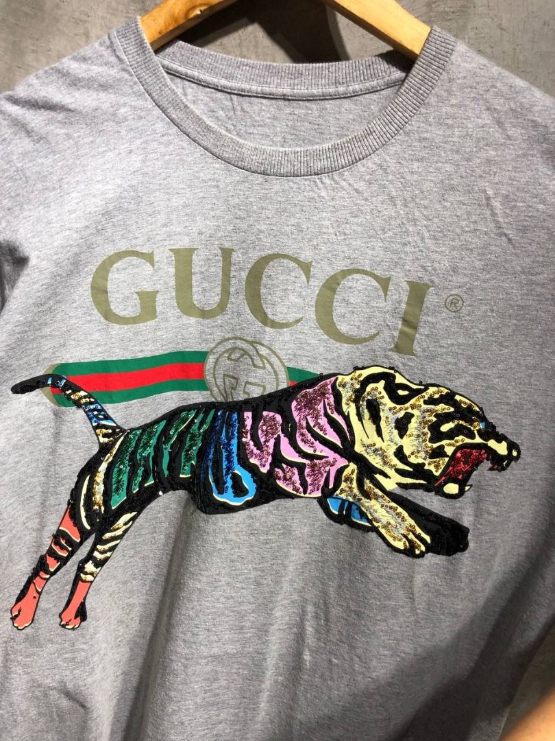 Gucci Logo sequin tiger tee, Luxury, Apparel on Carousell