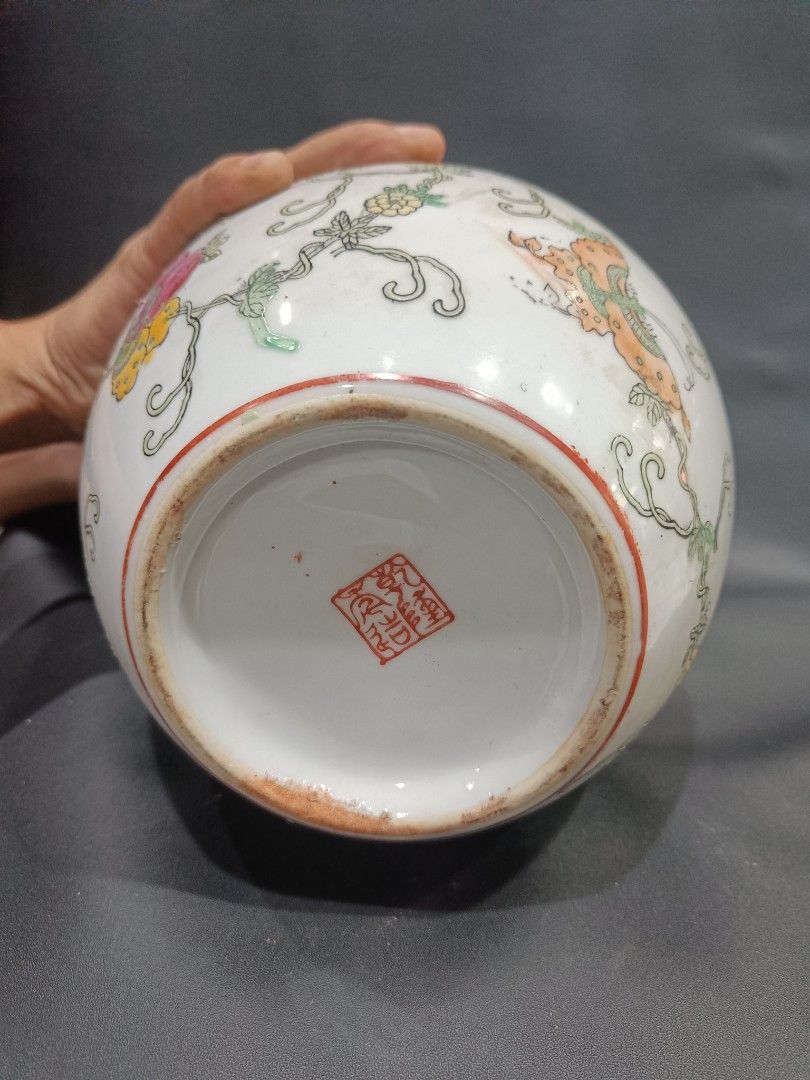 Guci Keramik Antik China 21 cm, Antik, Pajangan di Carousell