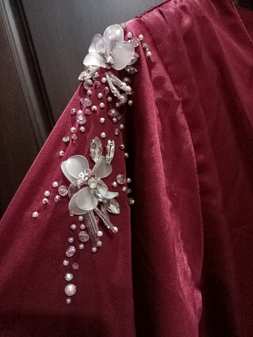 Hanis zalikha x jakel modern kurung, Women's Fashion, Dresses & Sets ...