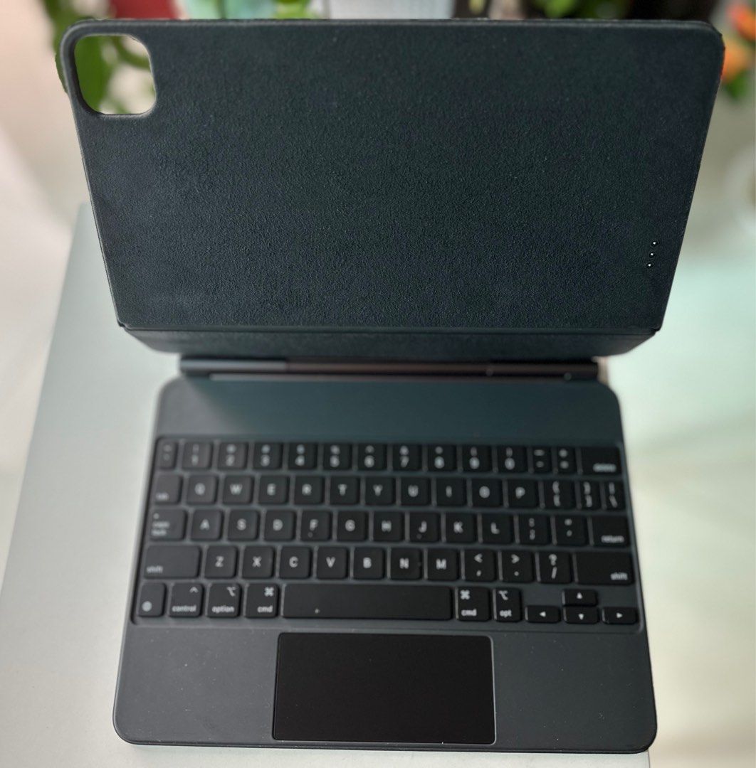 iPad Magic Keyboard 11 inch, Computers & Tech, Parts & Accessories ...