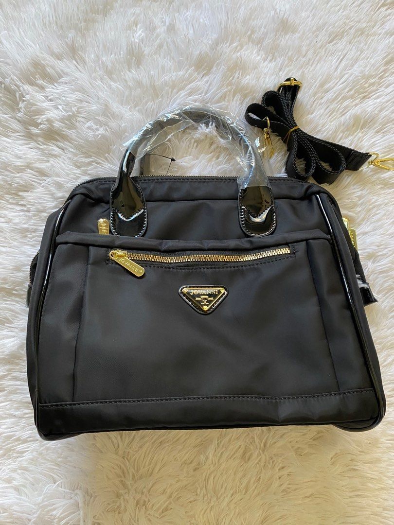 Jiovanni 2in1 nylon black sling bag, Luxury, Bags & Wallets on Carousell