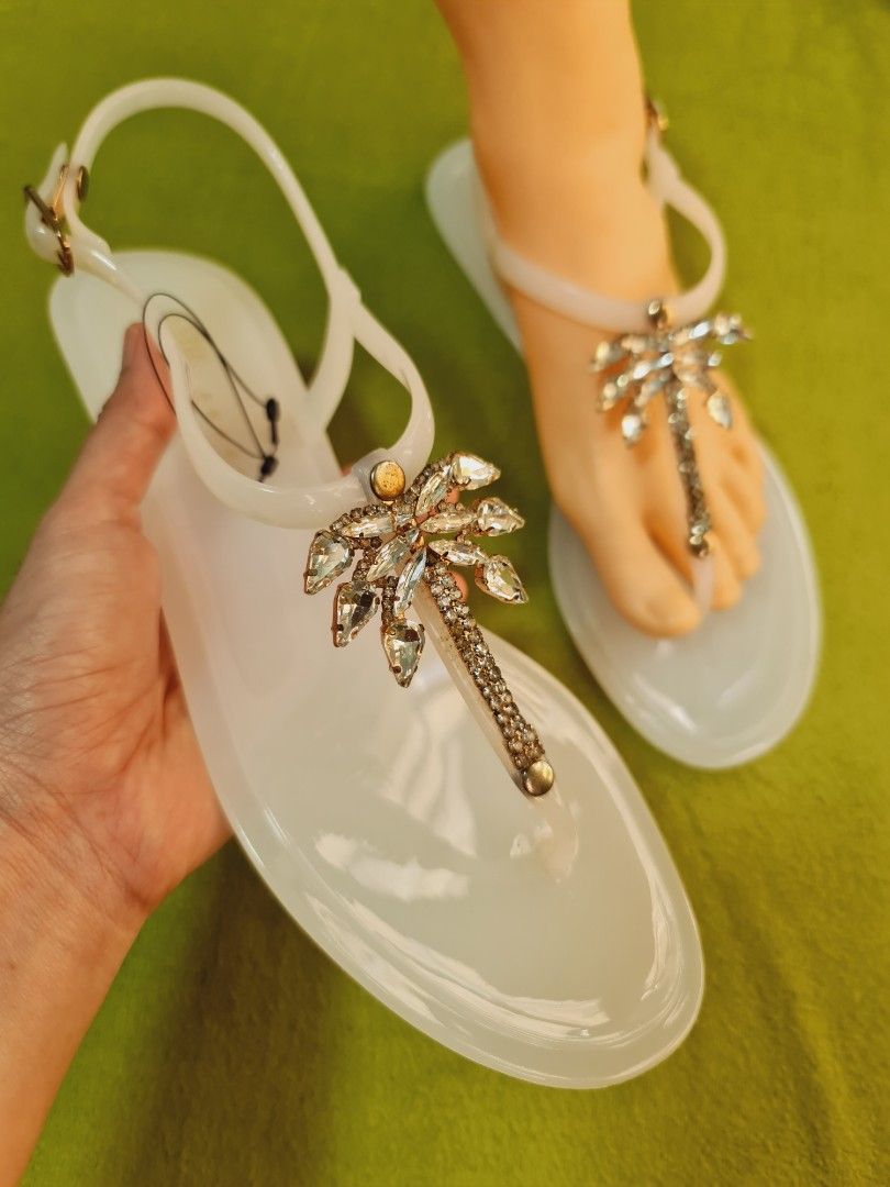 KATIE JUDITH thong sandals from USA, Women's Fashion, Footwear, Flats ...