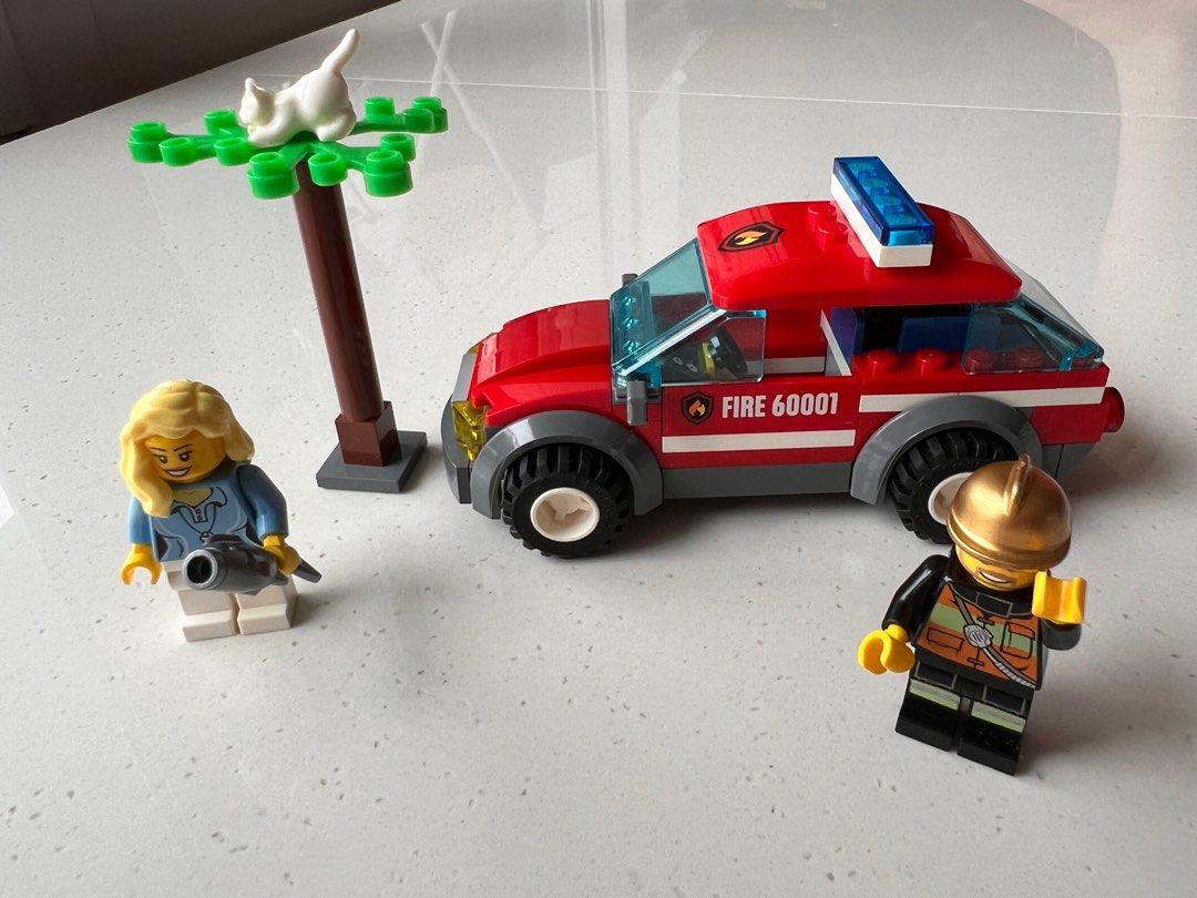 Lego City Fire chief car cat rescue 60001, Hobbies & Toys, Toys & Games ...