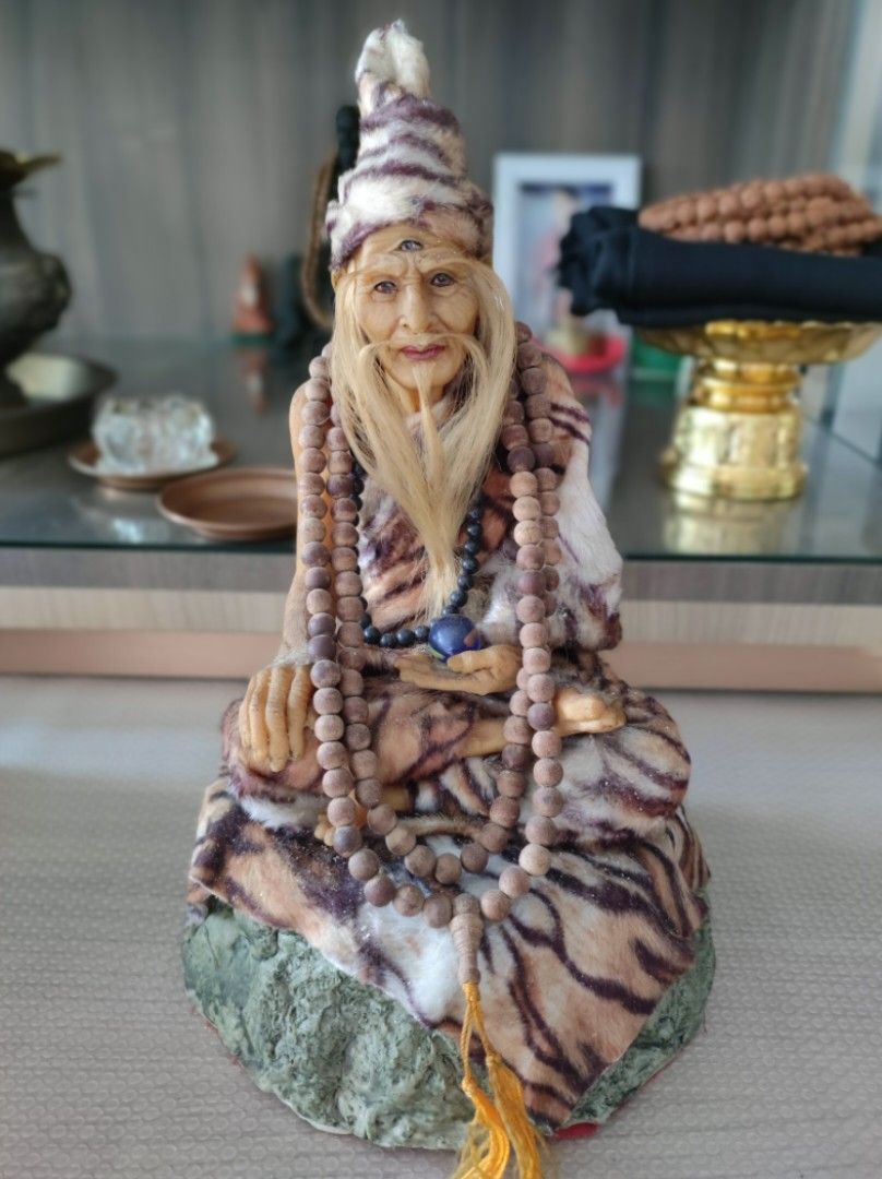 Lersi Tafai LP Nong Wat Wang Si Tong 2553, Hobbies & Toys, Memorabilia ...