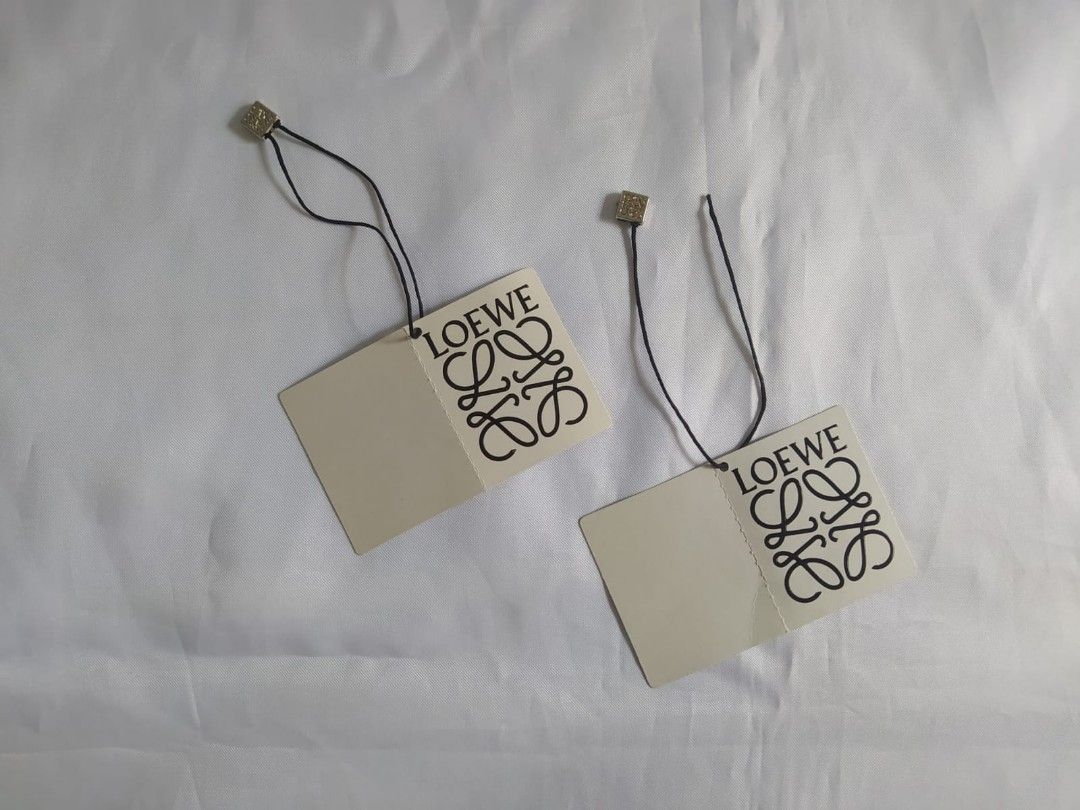 Loewe Tag/ Label Tag Loewe not Celine Gucci Hermes, Barang Yang Dicari ...