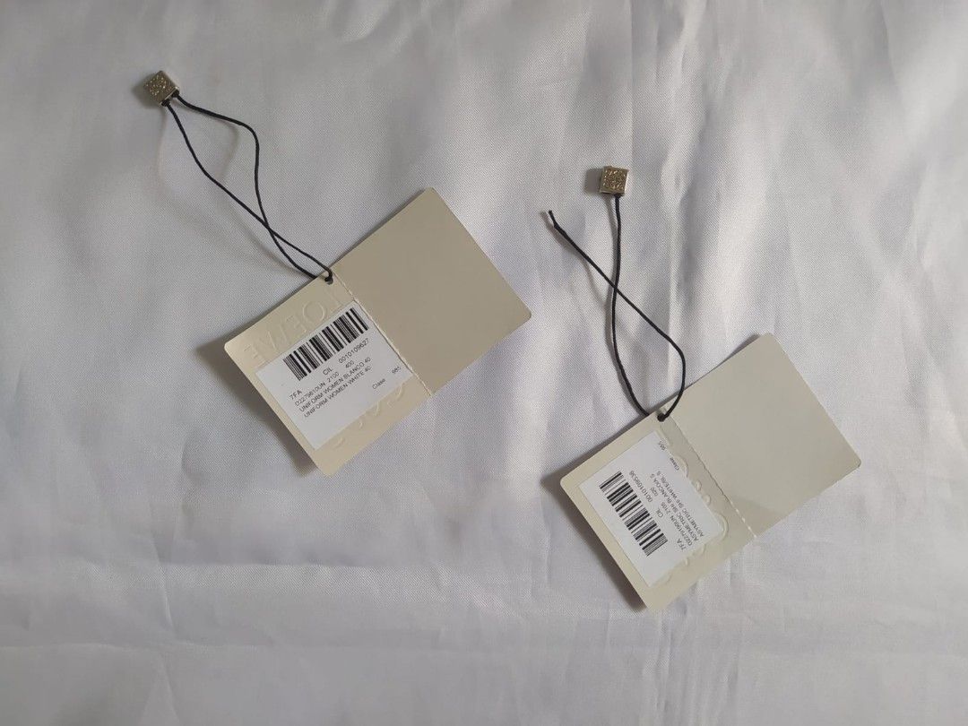 Loewe Tag/ Label Tag Loewe not Celine Gucci Hermes, Barang Yang Dicari ...