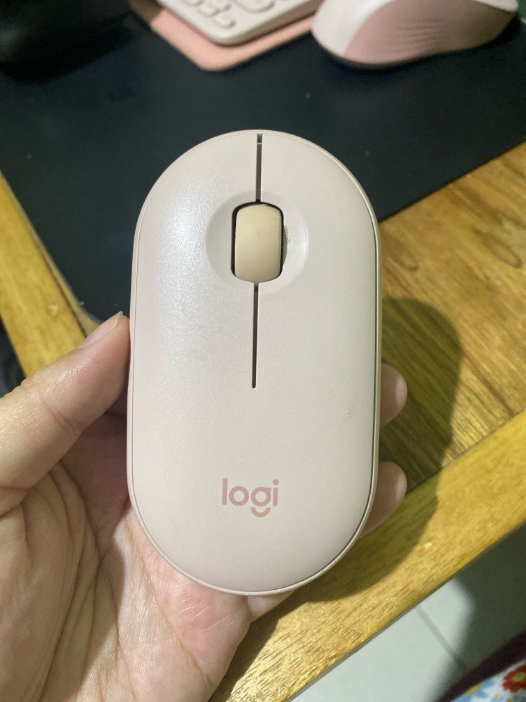 Logitech Logi M350 Pebble Mouse in Pink, Computers & Tech, Parts ...