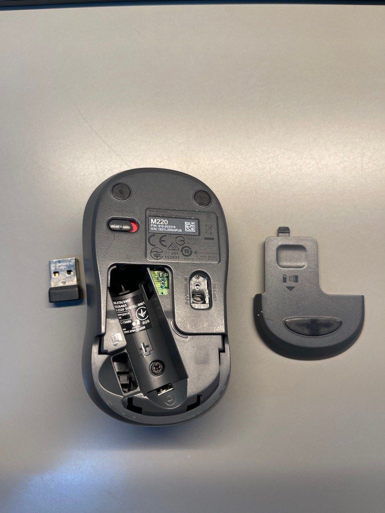 Logitech M220 Silent Mouse, Computers & Tech, Parts & Accessories ...