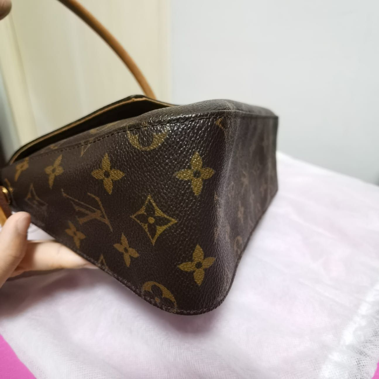Louis Vuitton Mini Looping Tote bag, Luxury, Bags & Wallets on Carousell
