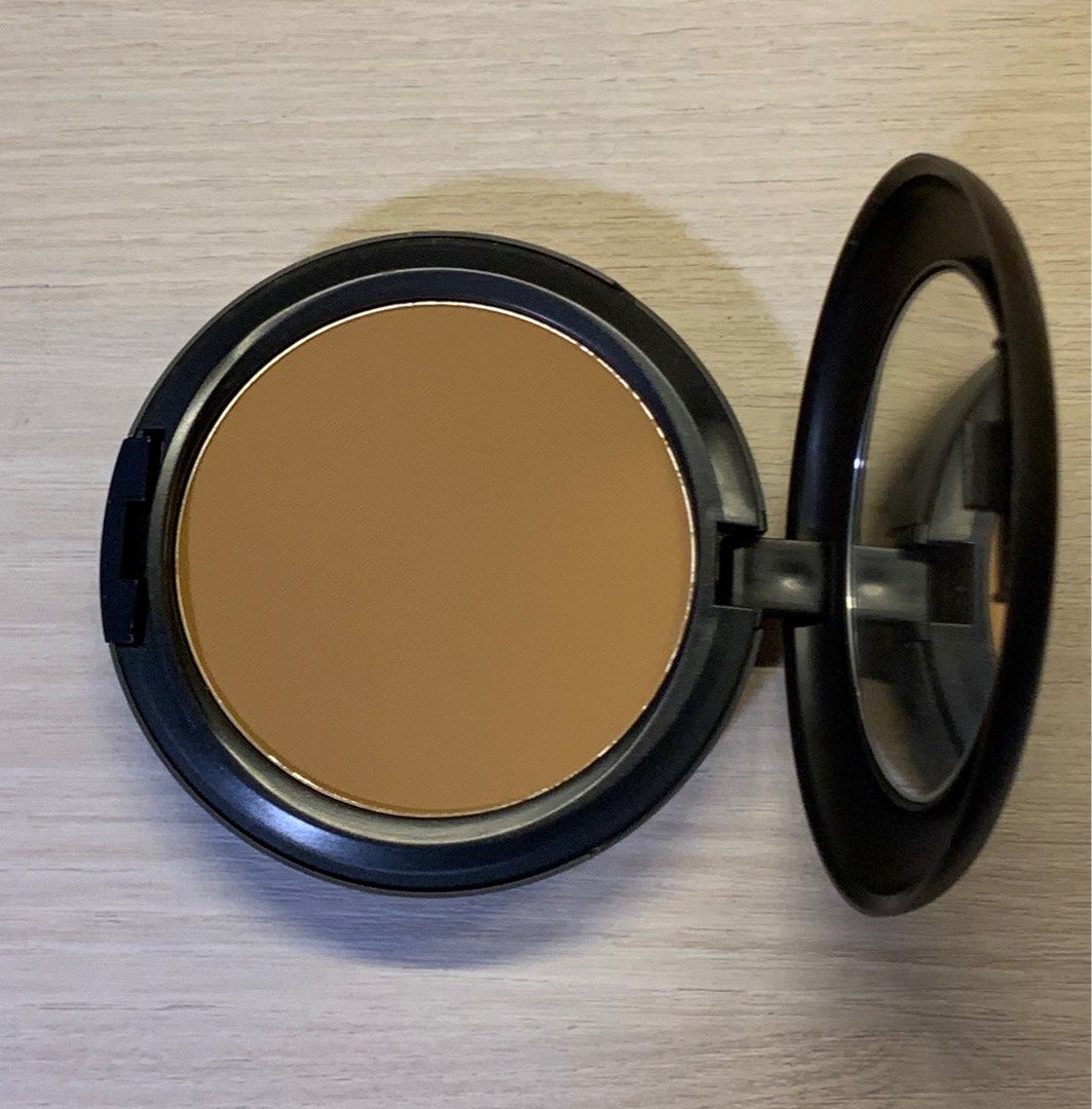 MAC StudioFix Powder Plus Foundation NC50, Beauty & Personal Care, Face ...