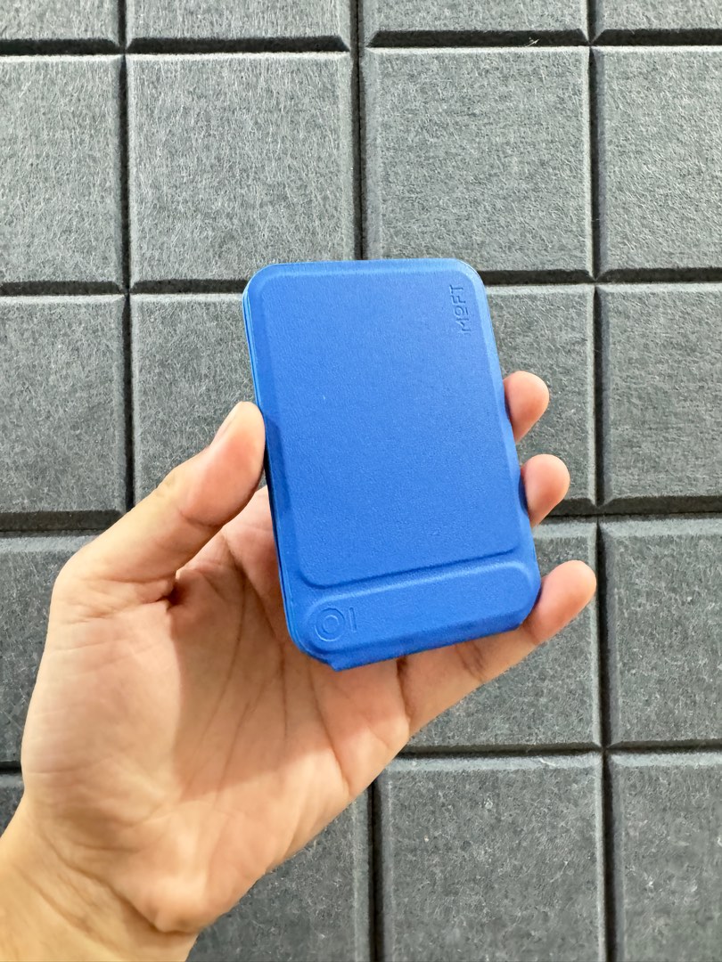 Moft Snap Invisible Phone Tripod Stand Movas, Mobile Phones & Gadgets ...