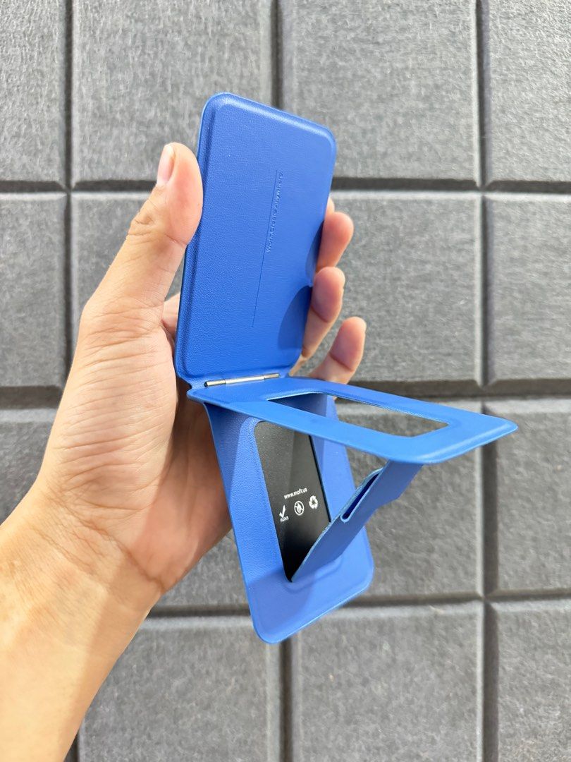 Moft Snap Invisible Phone Tripod Stand Movas, Mobile Phones & Gadgets ...