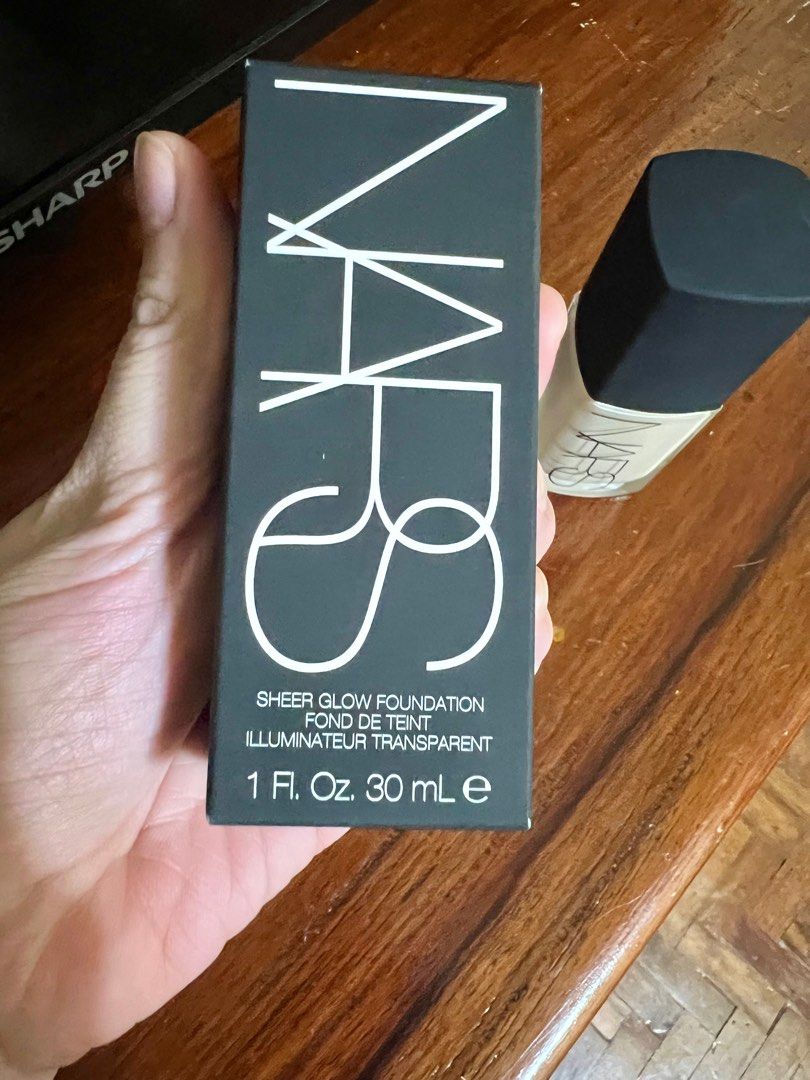 Nars Sheer Glow Foundation - Siberia (Light 0), Beauty & Personal Care ...