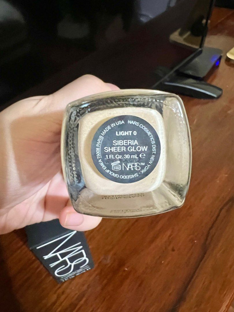 Nars Sheer Glow Foundation - Siberia (Light 0), Beauty & Personal Care ...