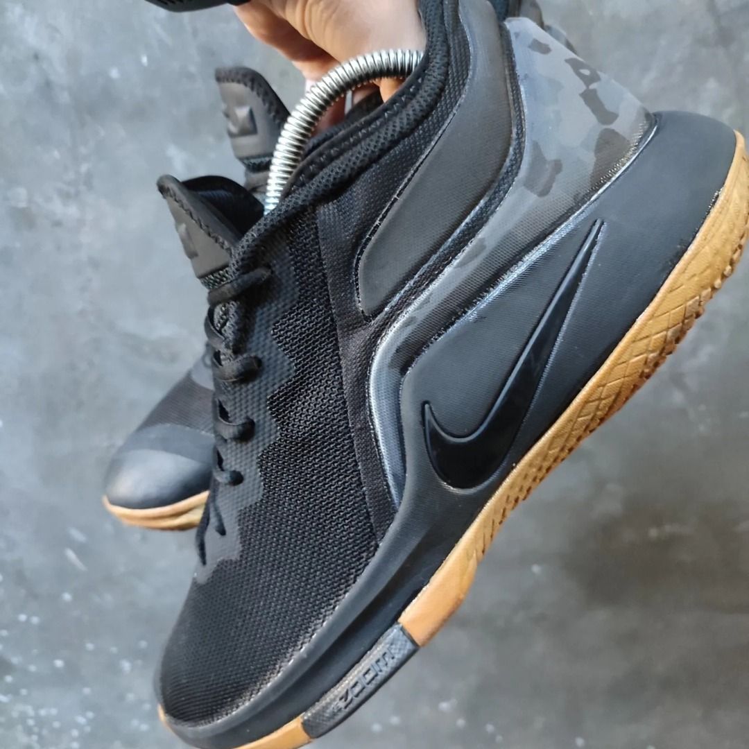 NIKE LEBRON WITNESS 2 (Preloved) Euro 42.5, Men's Fashion, Footwear ...