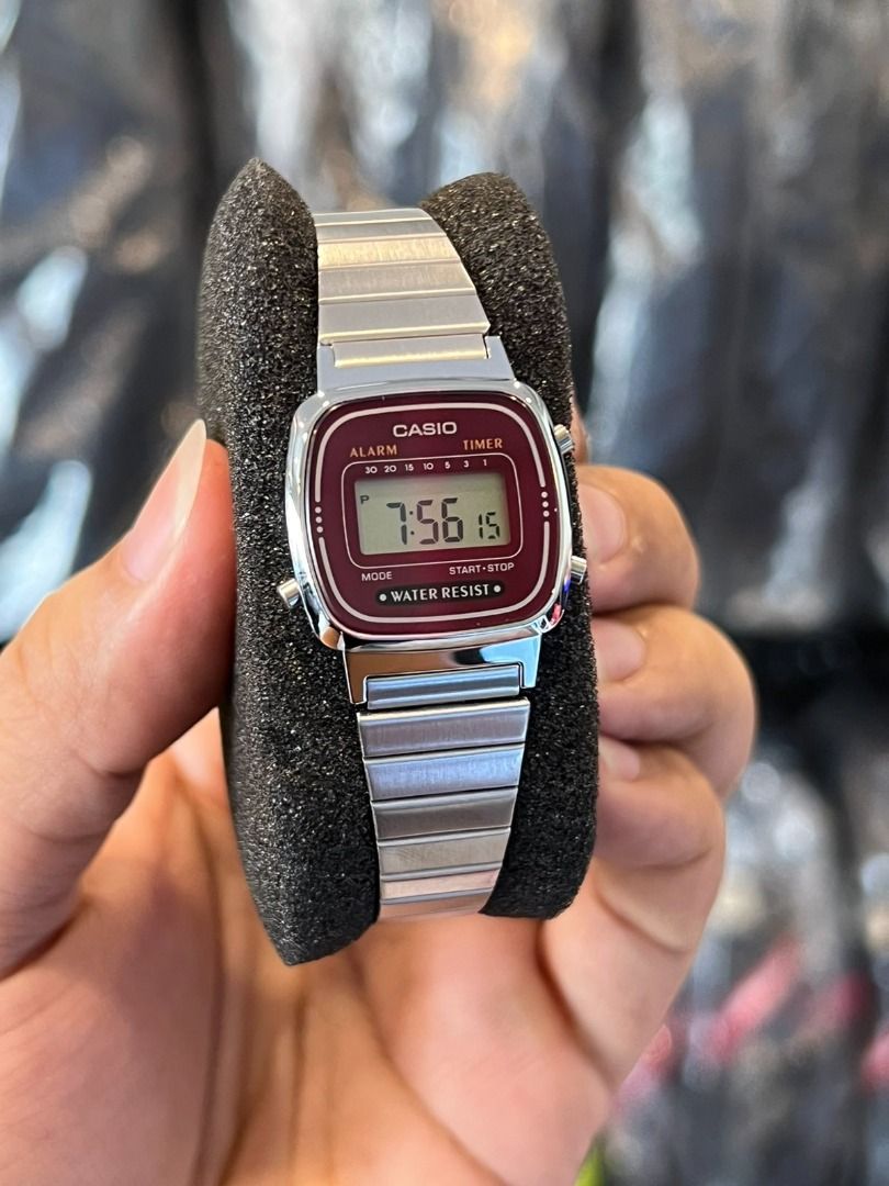 ORIGINAL CASIO Digital Maroon Dial Ladies Watch LA670WA-4DF, Women's ...