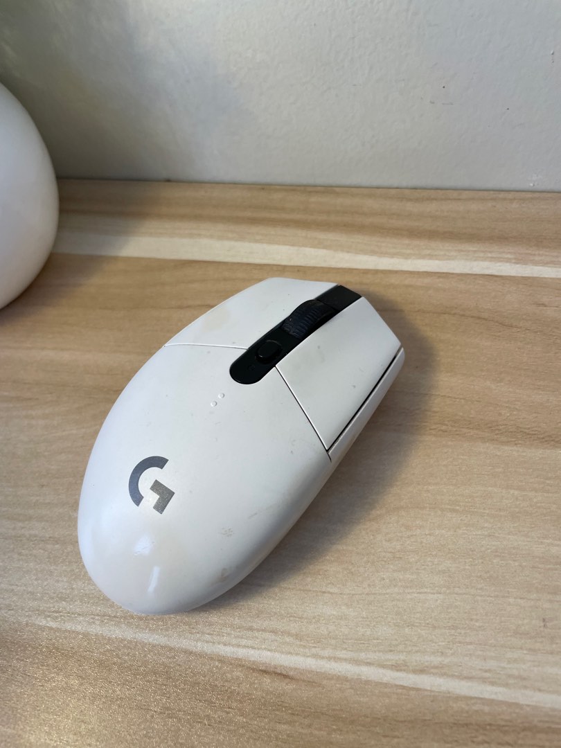 Original Logitech G304, Computers & Tech, Parts & Accessories, Mouse ...