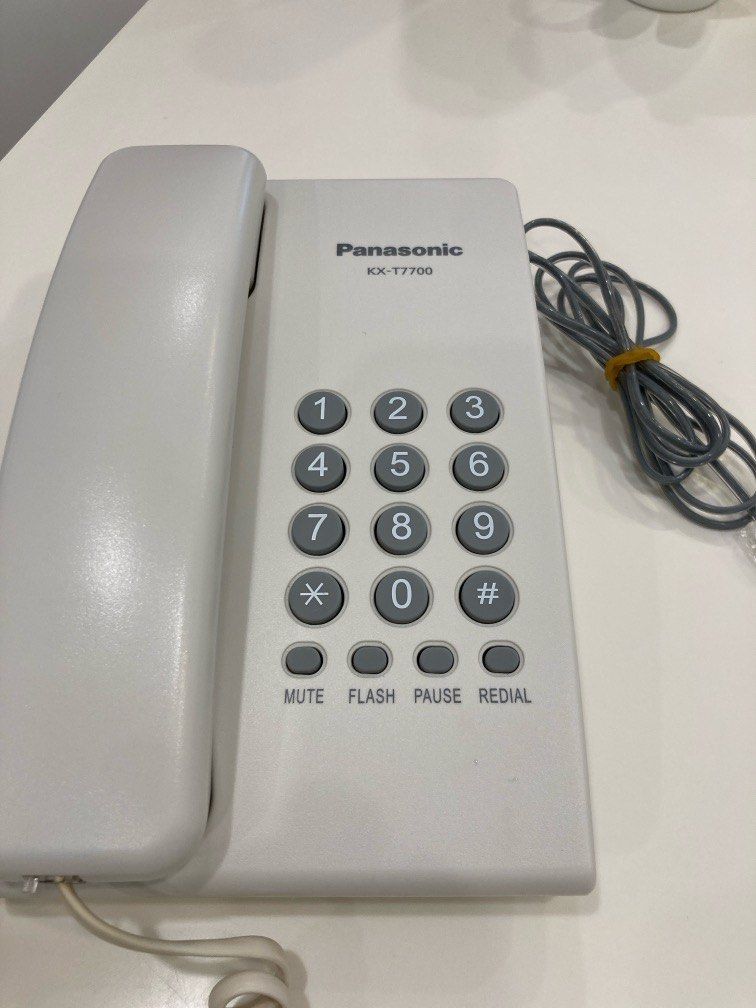 Panasonic Telephone KX- T7700, TV & Home Appliances, Other Home ...