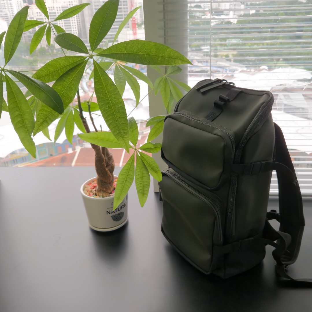 RAINS Trail Cargo Backpack (Forest Green), Men's Fashion, Bags ...