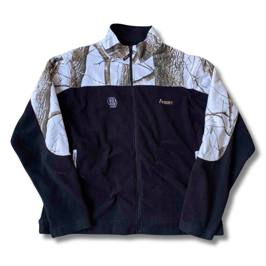 Realtree Full Zip, Men's Fashion, Coats, Jackets and Outerwear on Carousell