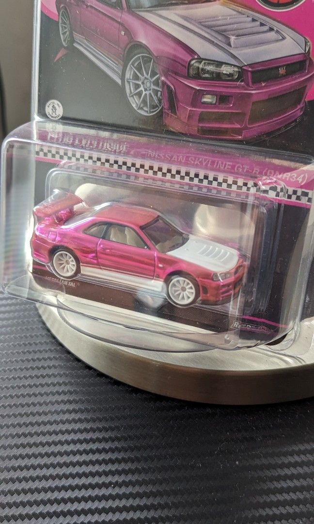 (RLC Exclusive) Pink Edition Hot Wheels Nissan Skyline GT-R, Hobbies ...