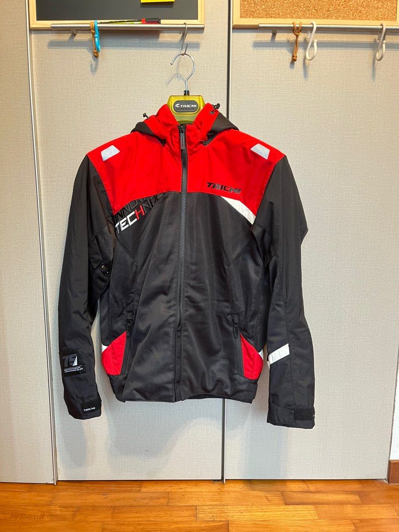 RS Taichi RSJ341, Motorcycles, Motorcycle Apparel on Carousell