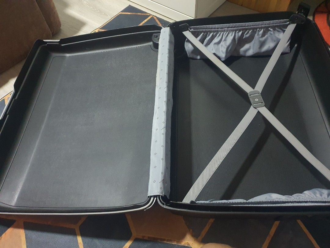 Samsonite Oyster Case Luggage, Hobbies & Toys, Travel, Luggage on Carousell